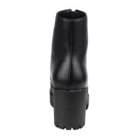 Beston | Shoes | Beston Boots | Poshmark